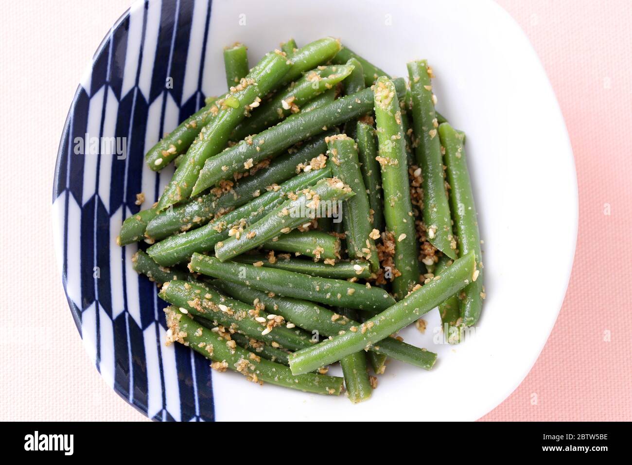Japanese food, green beans with sesame, ingen mame gomaae Stock Photo ...