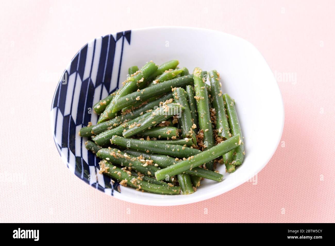 Japanese food, green beans with sesame, ingen mame gomaae Stock Photo ...