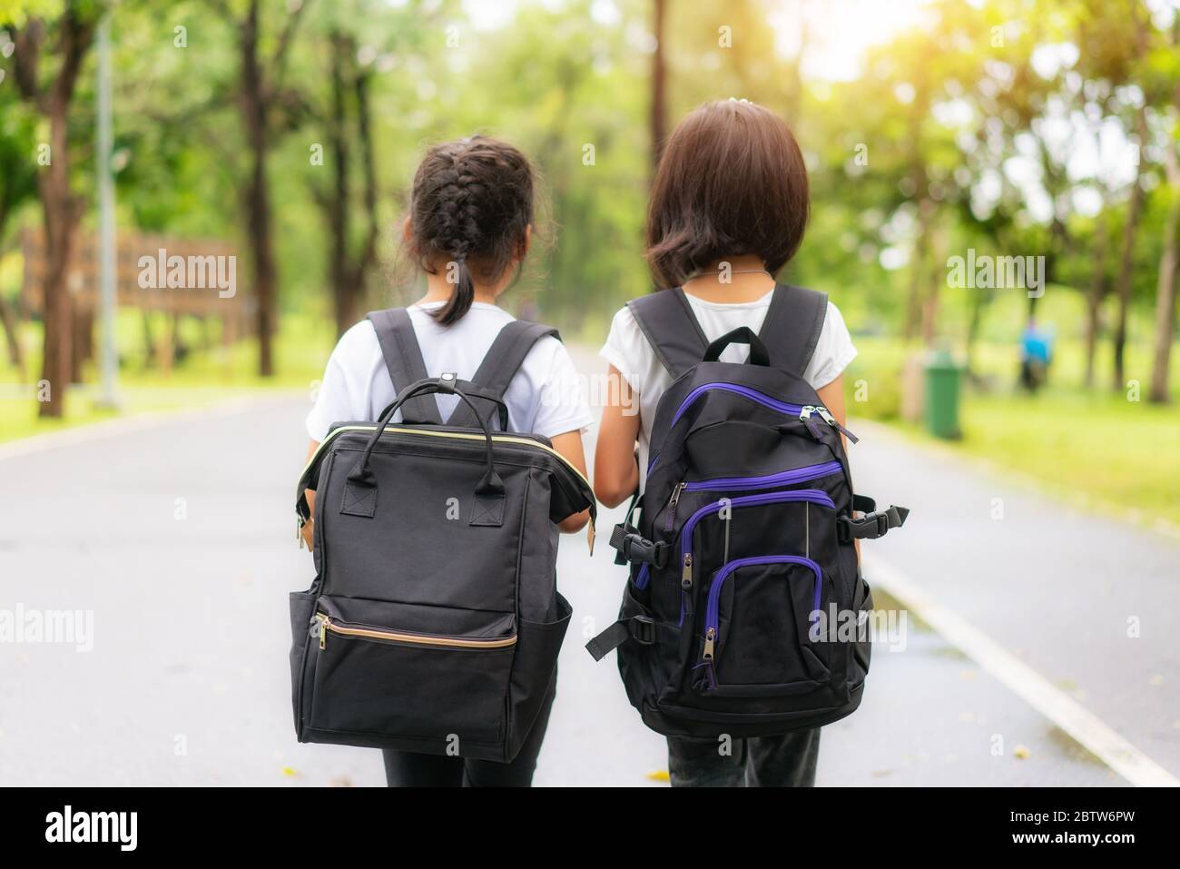 Go to shool hi-res stock photography and images - Alamy