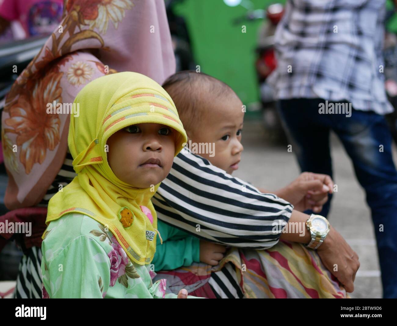 Homeless people in asia hi-res stock photography and images - Alamy