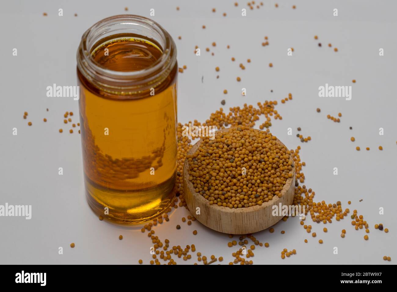 Oil and mustard hi-res stock photography and images - Alamy