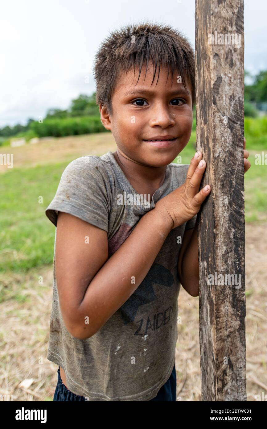 Peruvian boy hi-res stock photography and images - Alamy