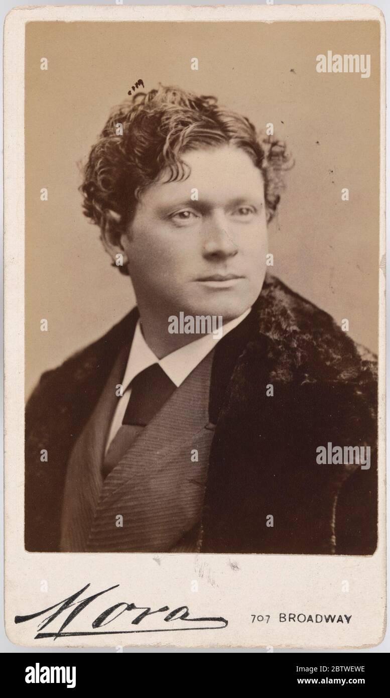 Charles Frohman. Born Sandusky, OhioCharles Frohman moved to New York ...