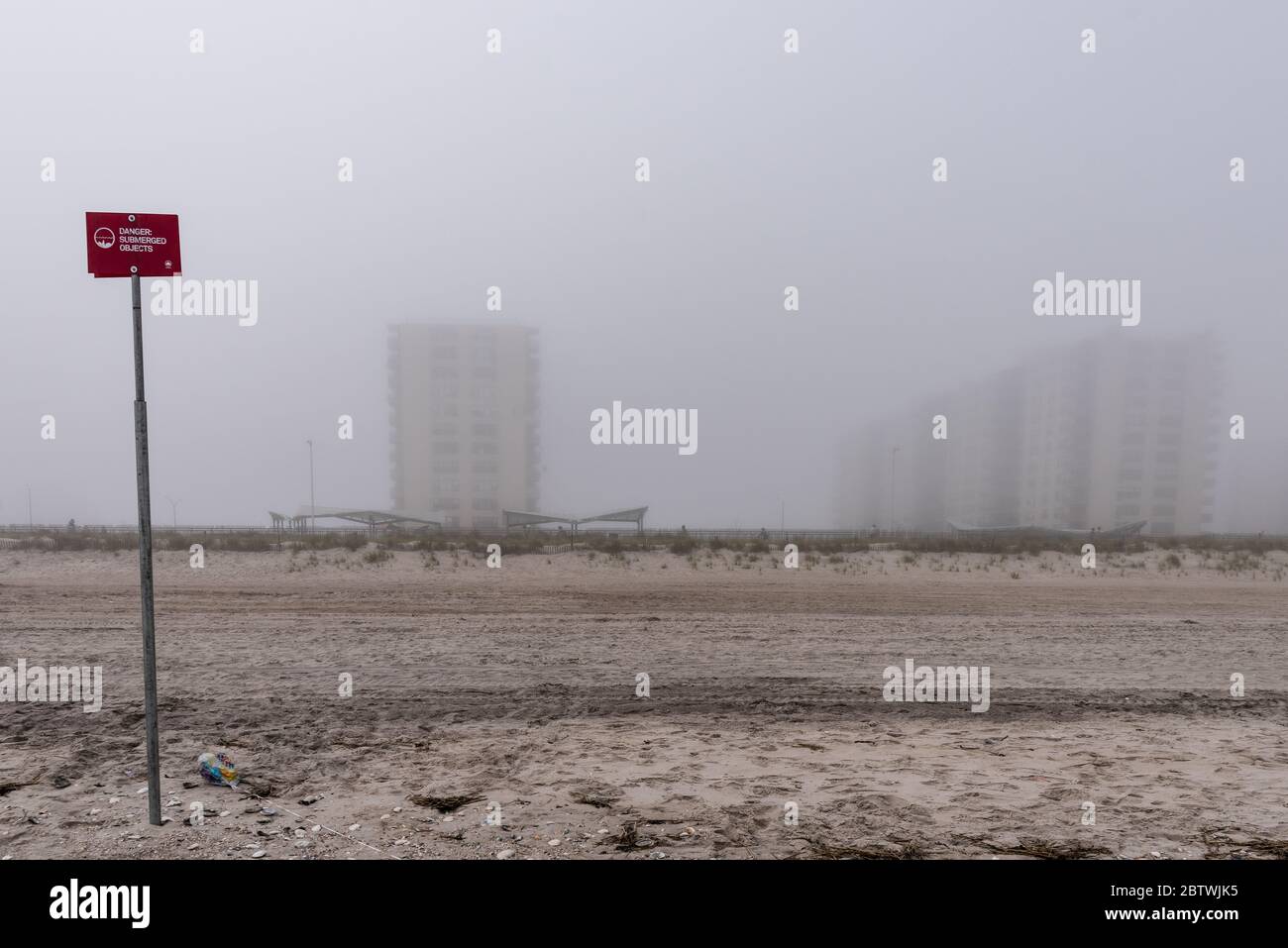 Buildings barely visible dense hi-res stock photography and images - Alamy