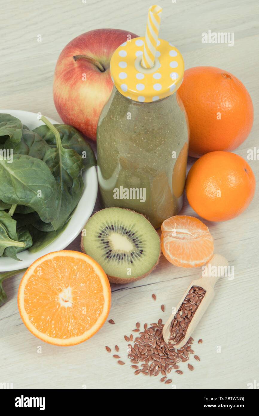 Slimming fruit apple juice hi-res stock photography and images - Alamy