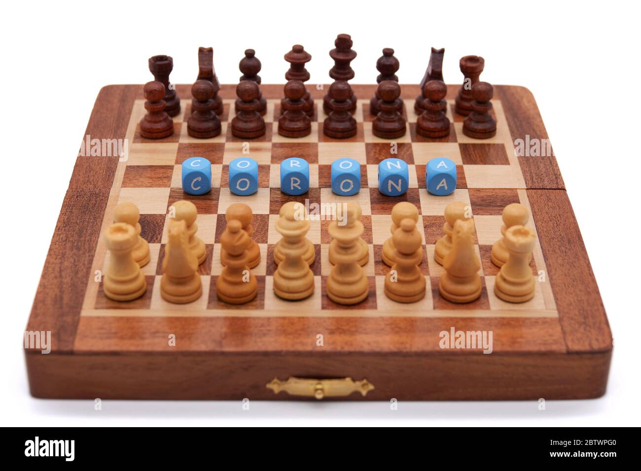 Complete set chess pieces board hi-res stock photography and images - Alamy