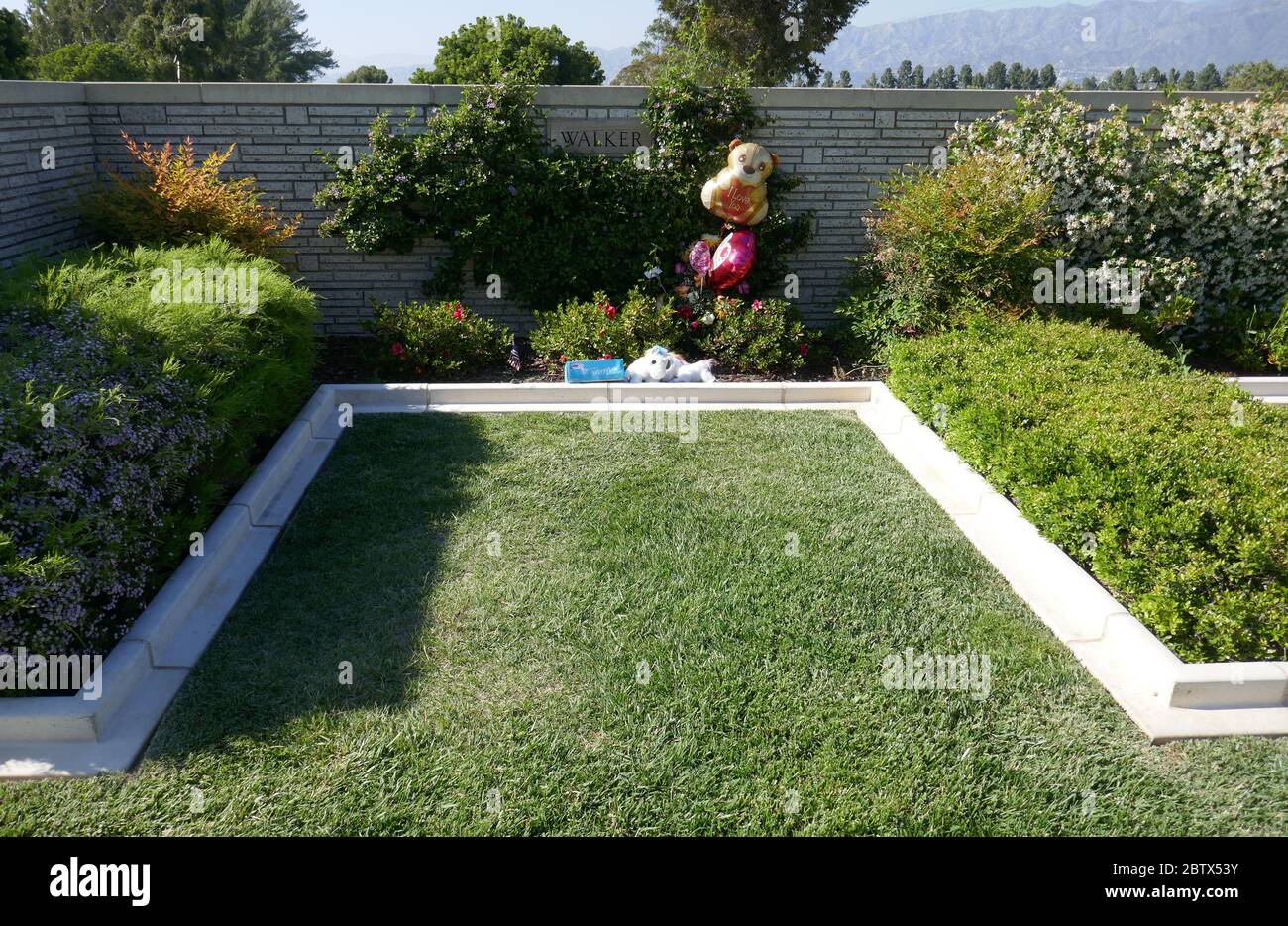 Los Angeles, California, USA 27th May 2020 A general view of atmosphere of Paul Walker's Grave ...