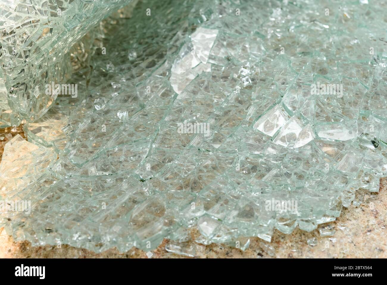broken glass on the floor Stock Photo - Alamy