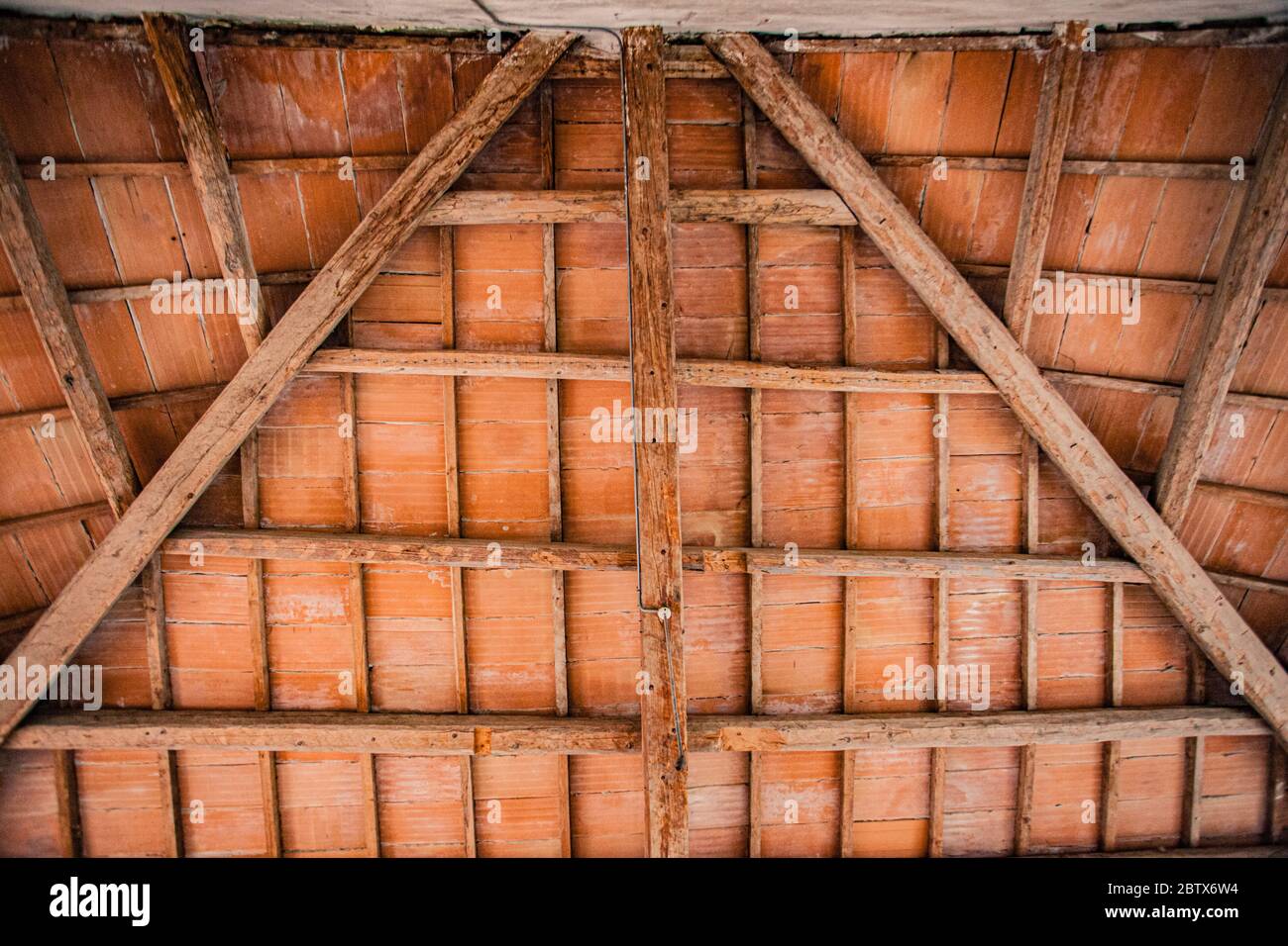 Wood Beam Support High Resolution Stock Photography and Images - Alamy