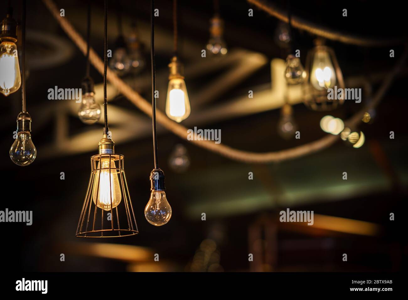 Retro luxury hi-res stock photography and images - Alamy