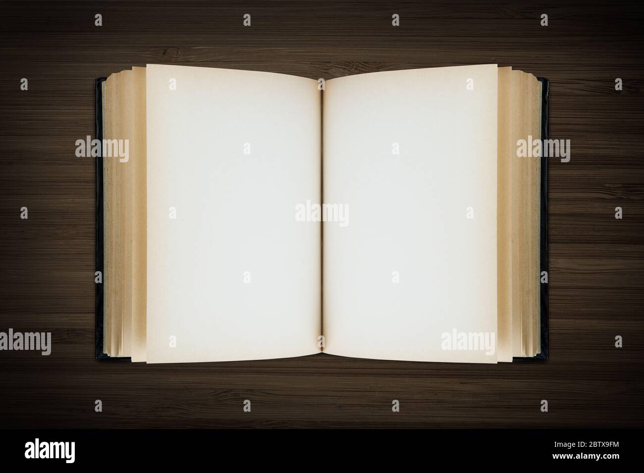 Open book on wood hi-res stock photography and images - Alamy