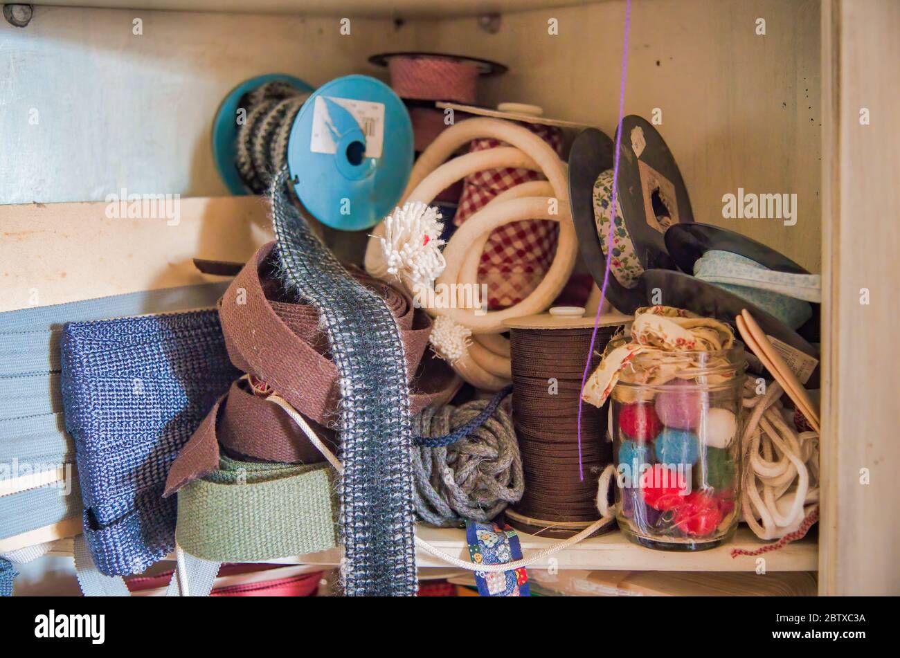 Textile lab hi-res stock photography and images - Alamy
