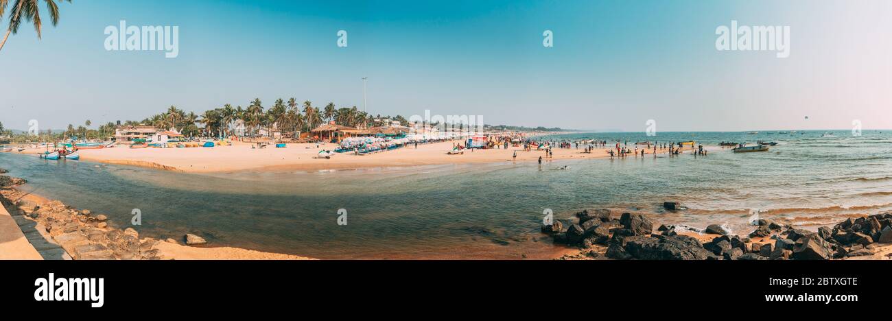 Baga beach india view hi-res stock photography and images - Alamy