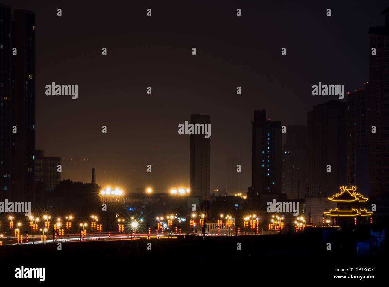 Xian station hi-res stock photography and images - Alamy