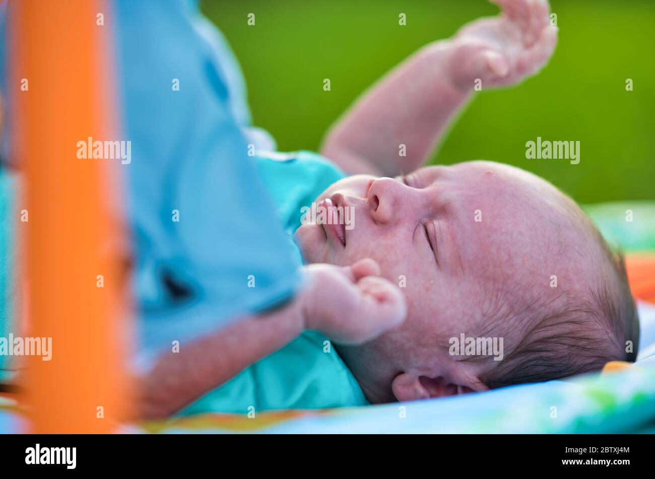 Moving with arms hi-res stock photography and images - Alamy