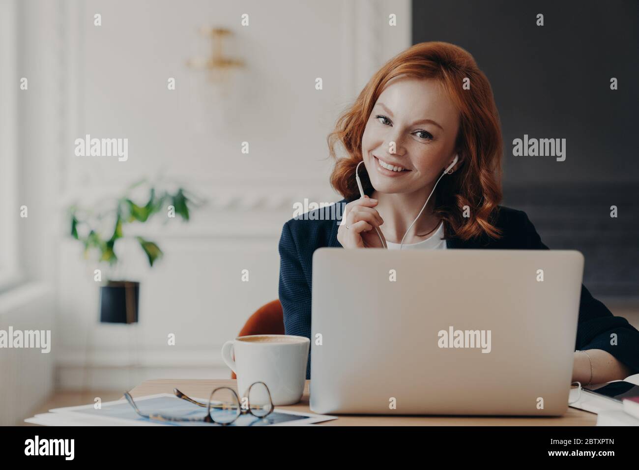 Professor High Resolution Stock Photography and Images - Alamy