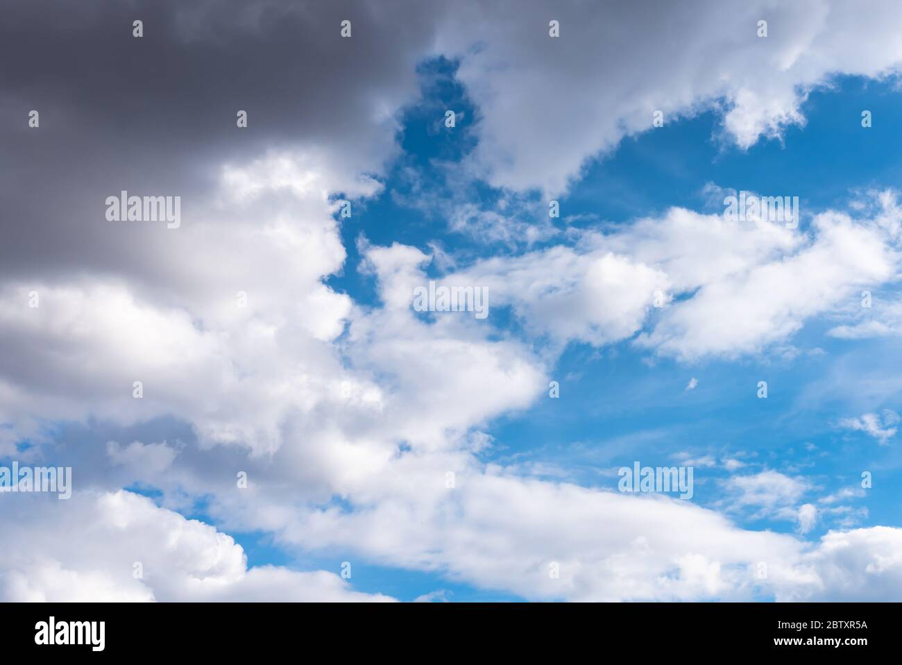 Beautiful sky with volumetric clouds, and the rays of the sun Stock ...