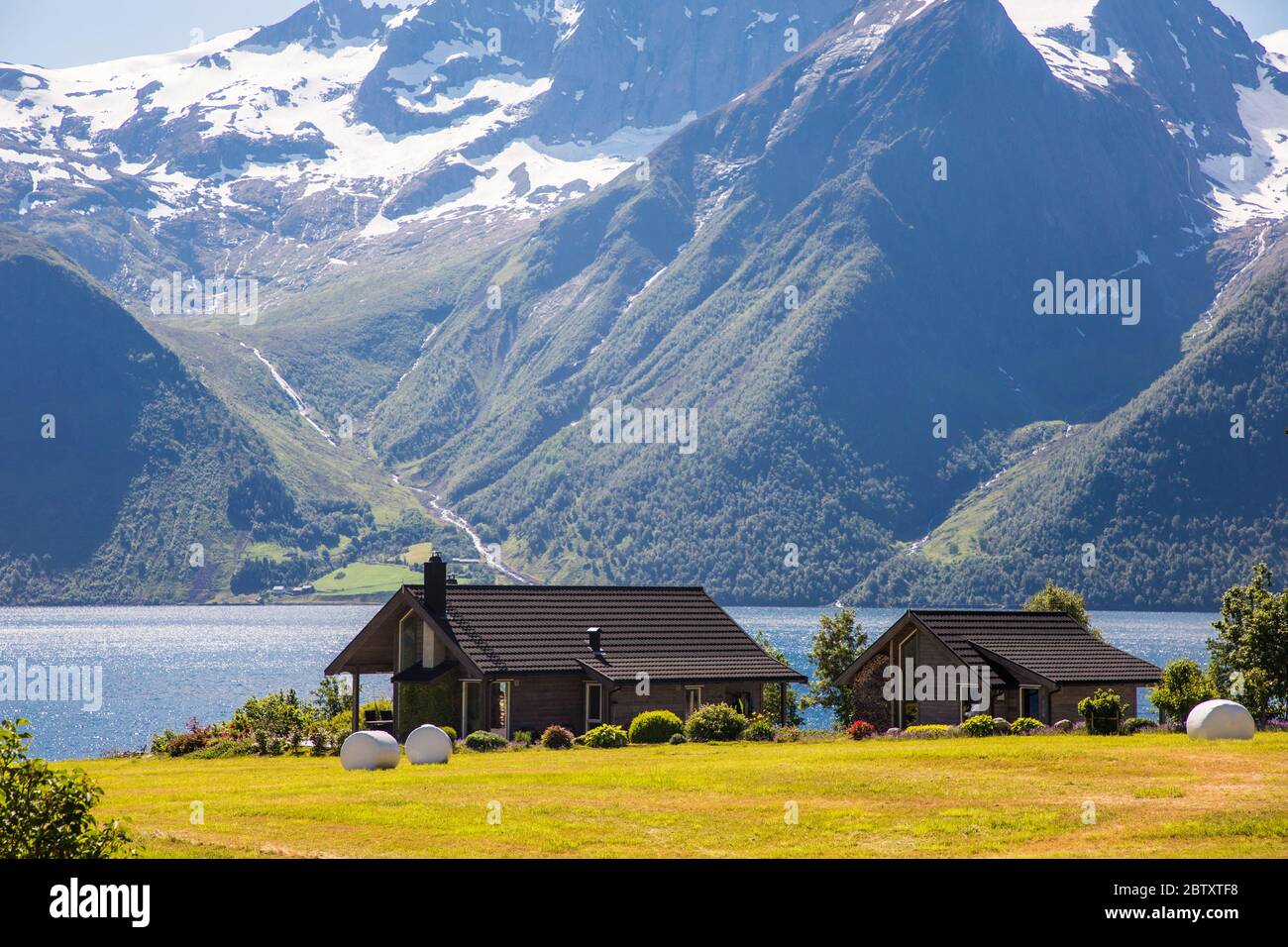 Standaldalen Valley in the Sunnmore Alps, More og Romsdal, Norway Stock ...