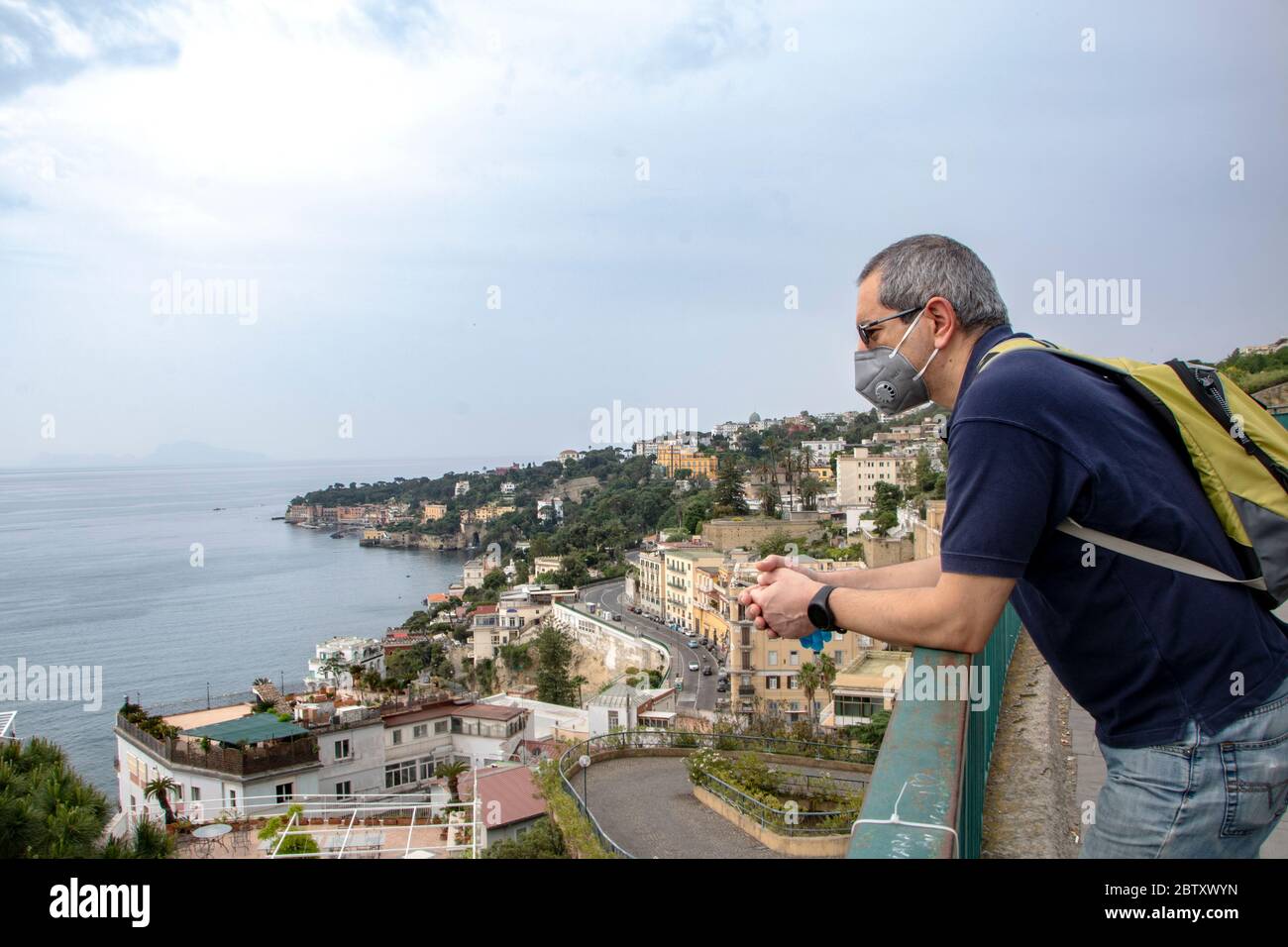 Safety mask hi-res stock photography and images - Alamy