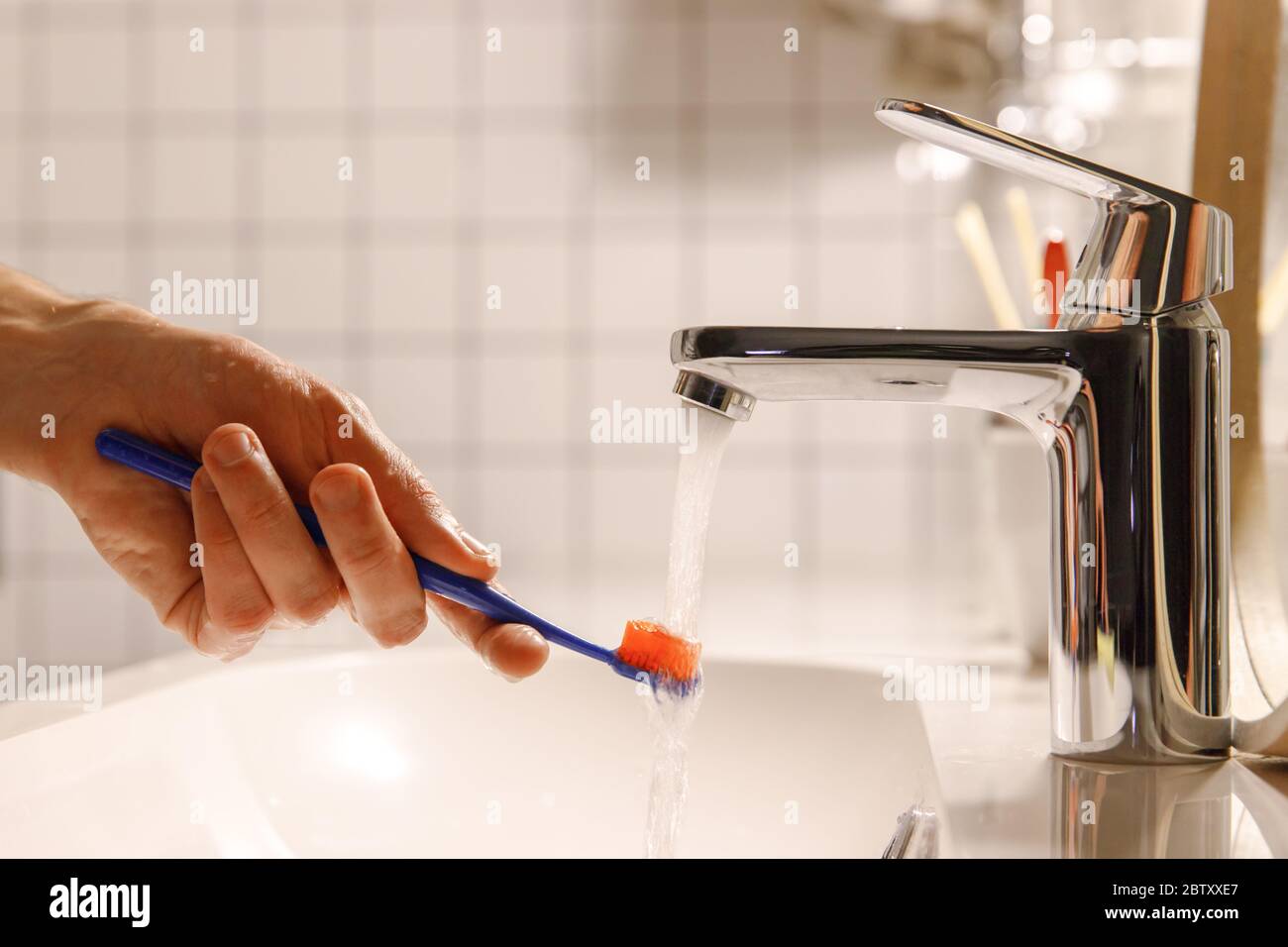Cleaning tooth brush hi-res stock photography and images - Alamy