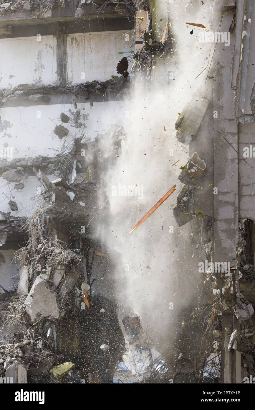 Demolition of building, close up. Reinforced concrete structures Stock ...