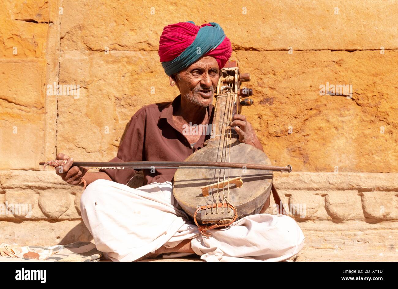 Indian Village Folk High Resolution Stock Photography and Images - Alamy