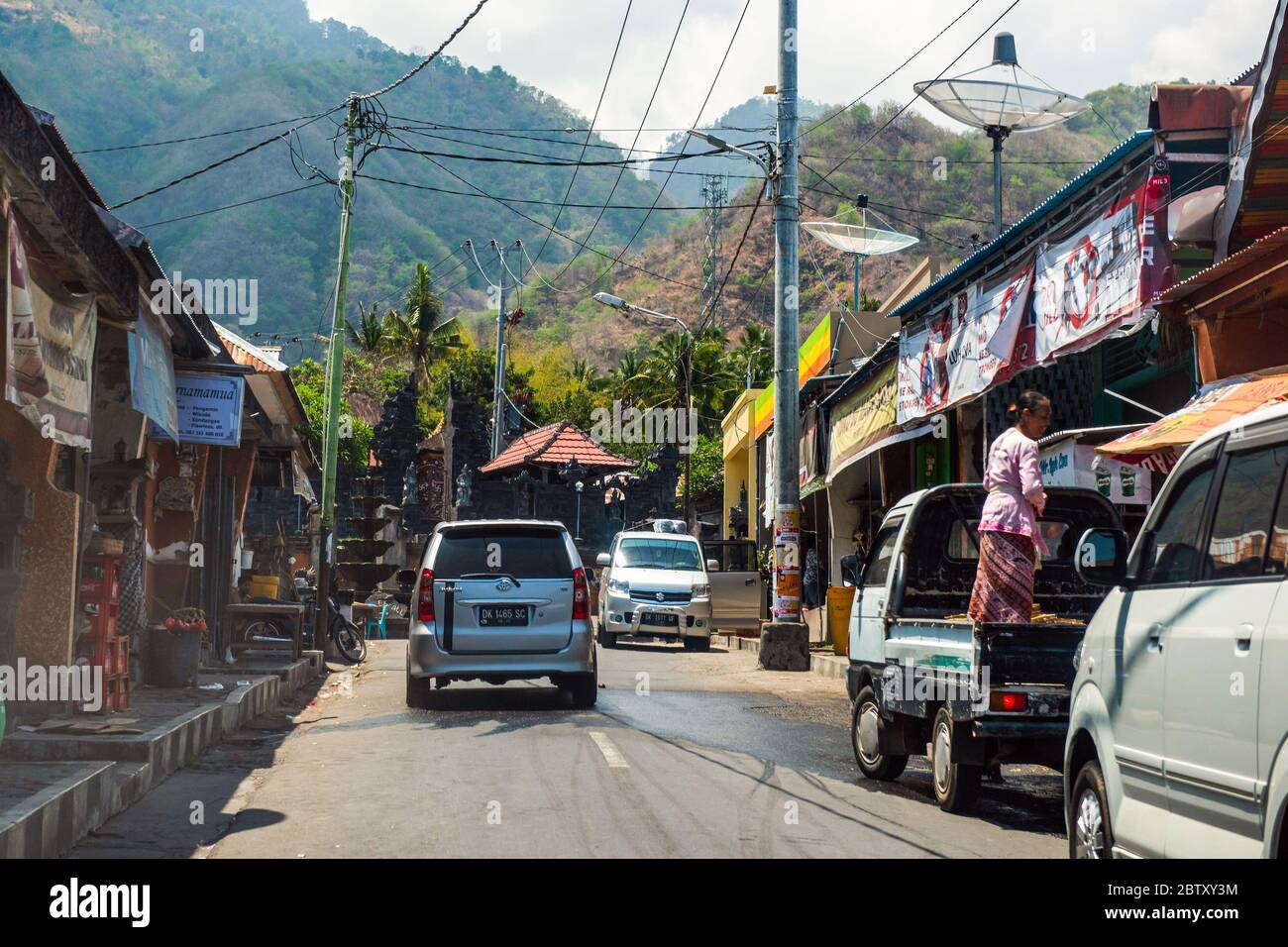 Family on motorcycle bali hi-res stock photography and images - Alamy