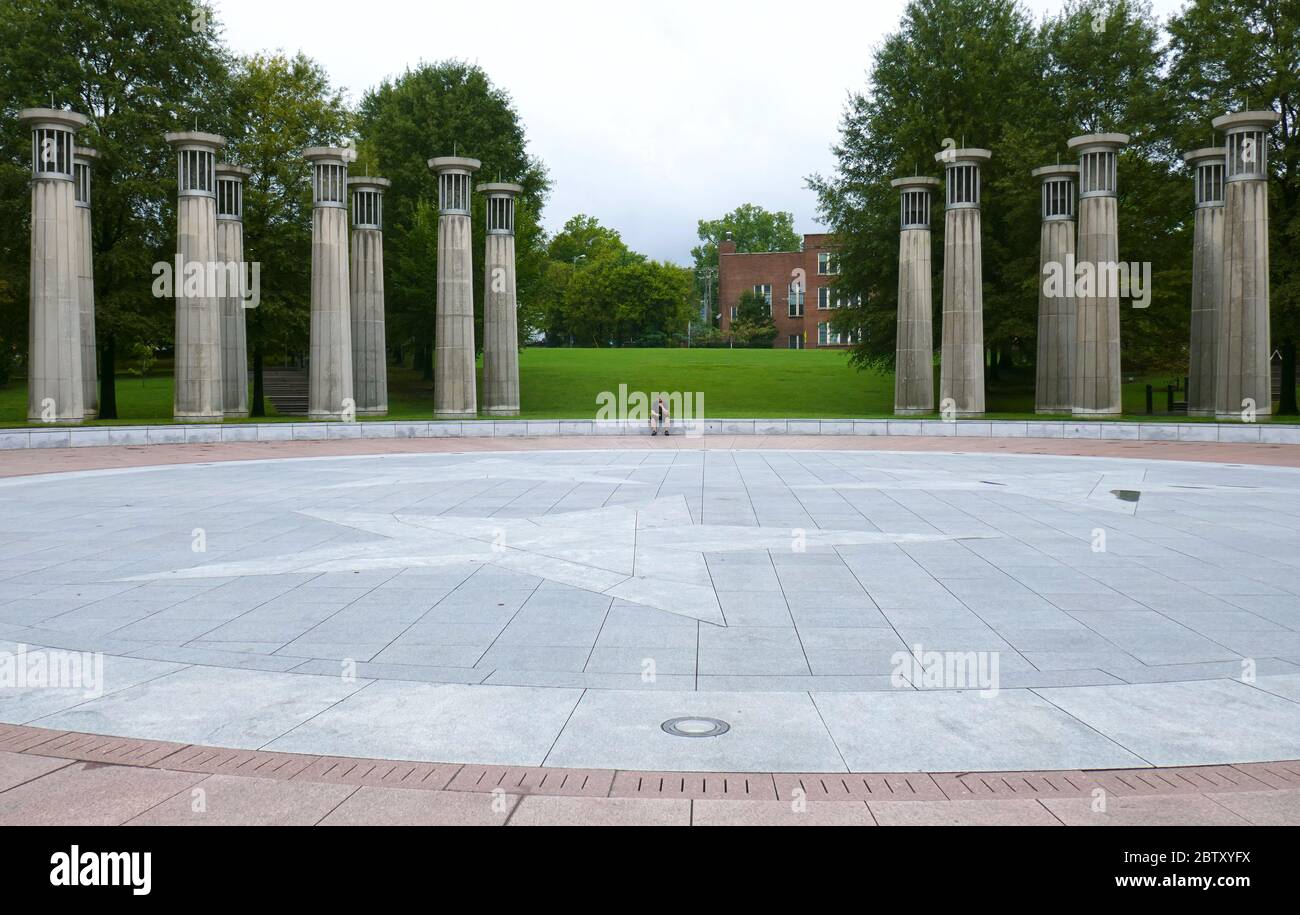 Bicentennial mall state park hi-res stock photography and images - Alamy