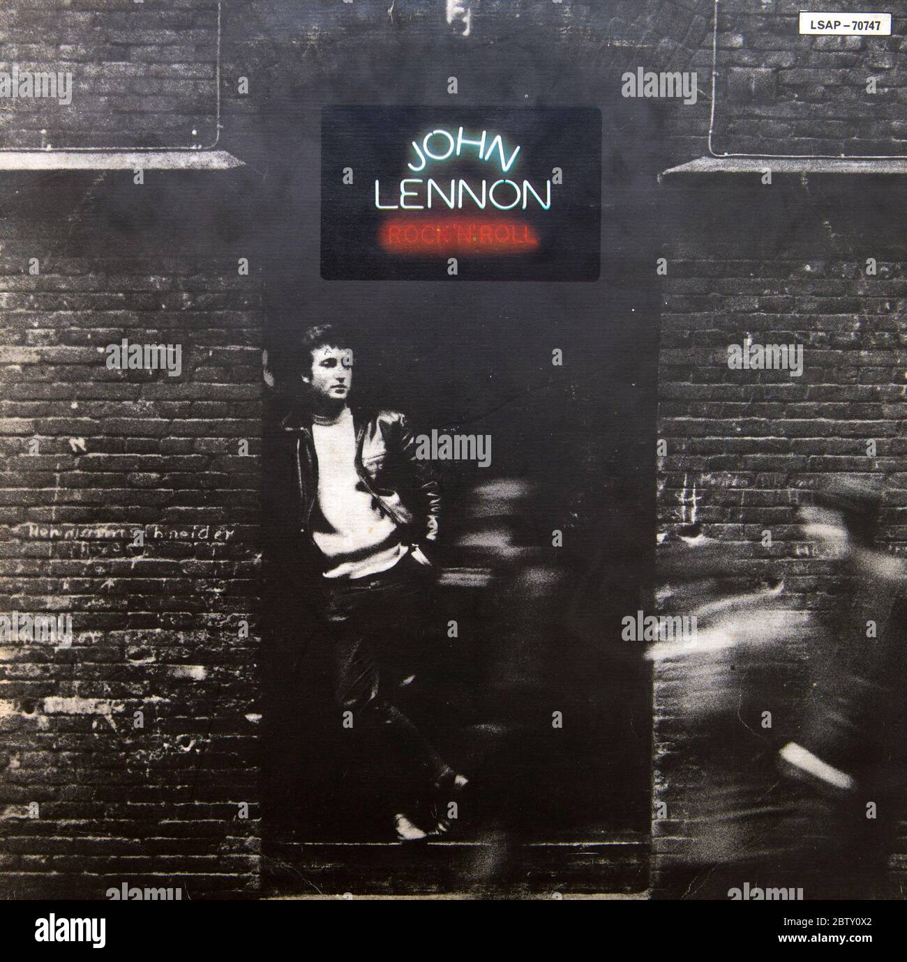 John lenon album cover hi-res stock photography and images - Alamy