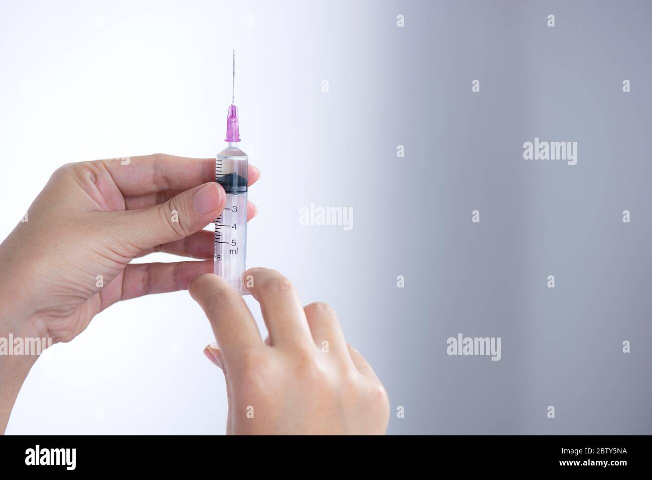 Medication drug needle syringe drug, medical Vaccine vial hypodermic ...