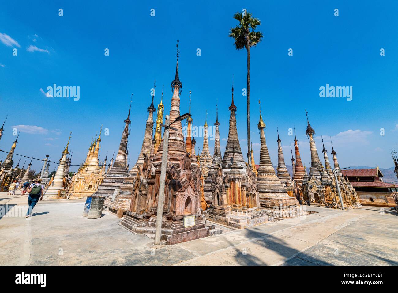 Many spikes like pagodas, Tharkong Pagoda, southern Inle Lake, Shan ...