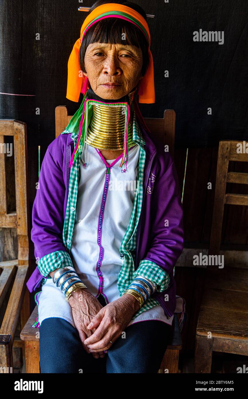 Long-necked woman from Padaung Tribe, Inle Lake, Shan state, Myanmar ...