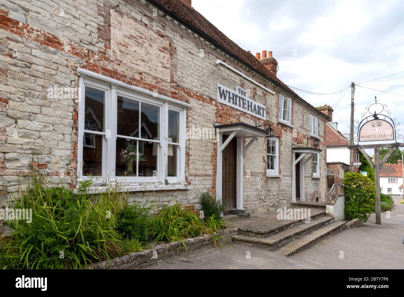 Sussex inns hi-res stock photography and images - Alamy