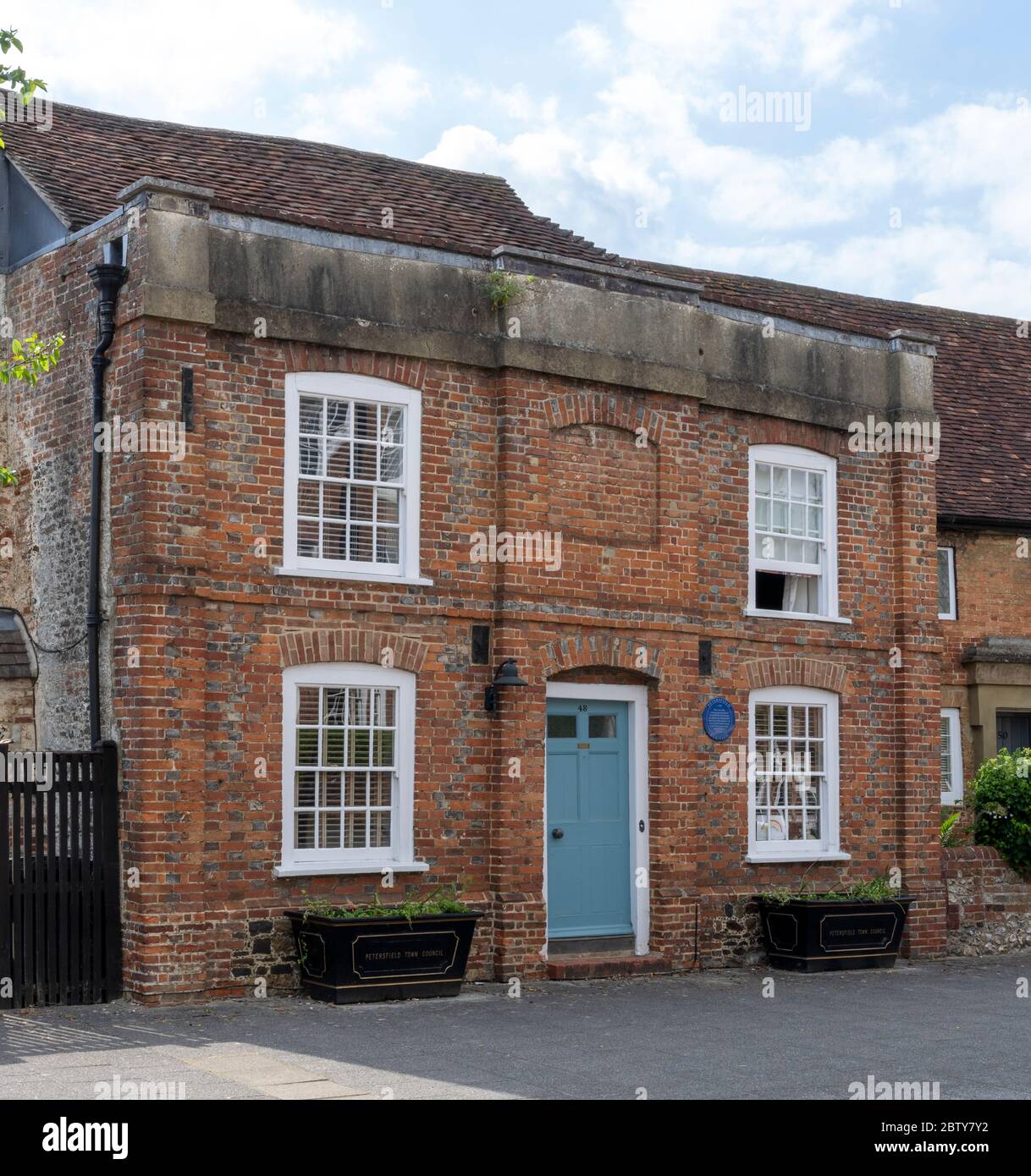 Petersfield buildings hi-res stock photography and images - Alamy