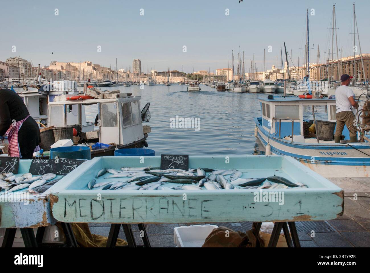 Fish market in the old port, Marseille, France Stock Photo - Alamy