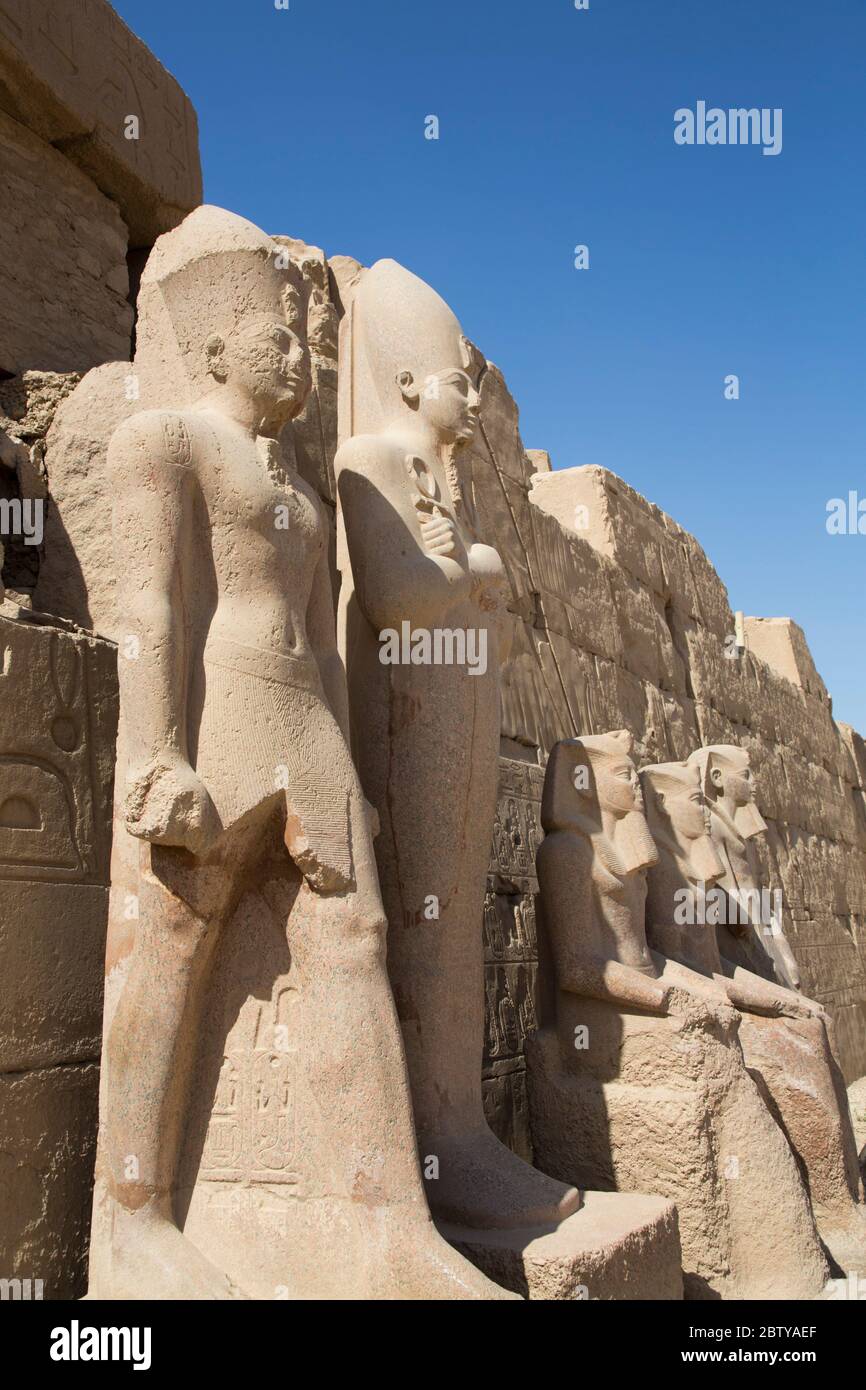 Pharaoh Statues, Seventh Pylon, Karnak Temple Complex, UNESCO World ...
