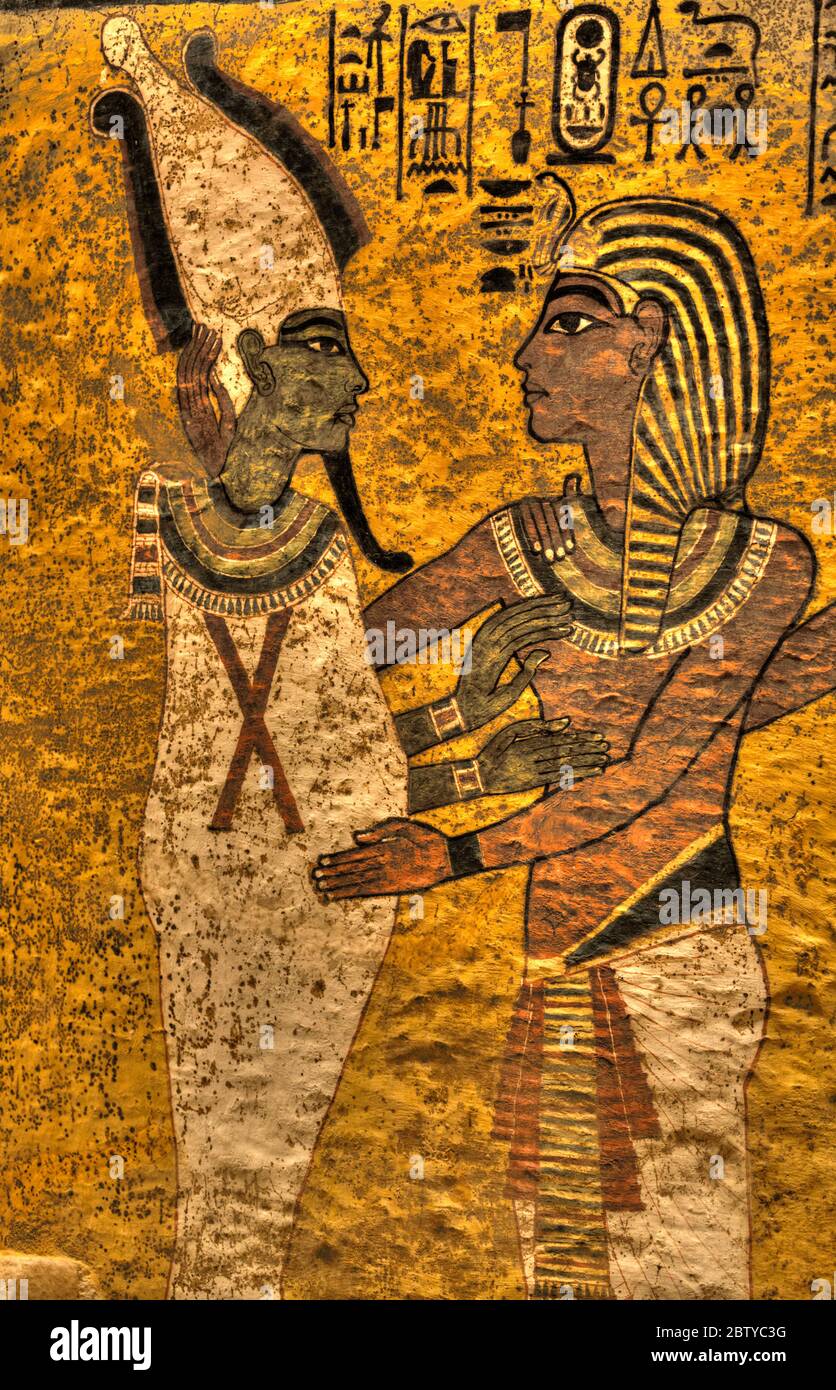 King Tut with Goddess Osiris, Tomb of Tutankhamun, KV62, Valley of the ...