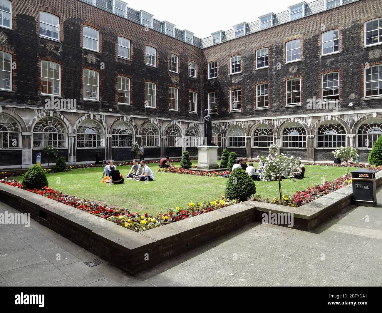 Lord nuffield hi-res stock photography and images - Alamy