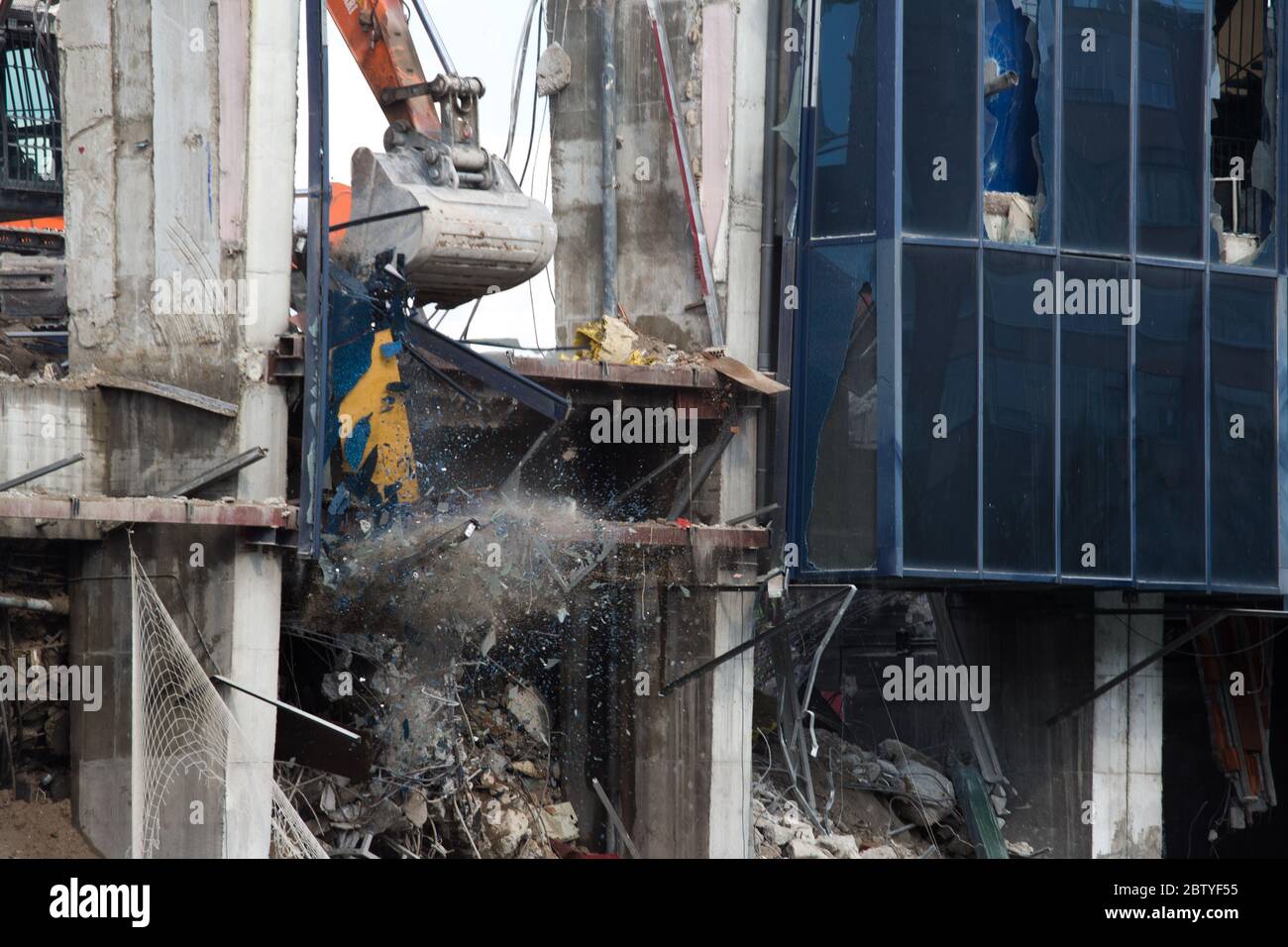 Old soccer stadium hi-res stock photography and images - Alamy