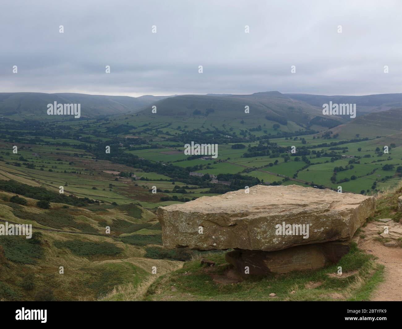 View from Back Tor on the Mam Tor Bridleway, Peak District National ...