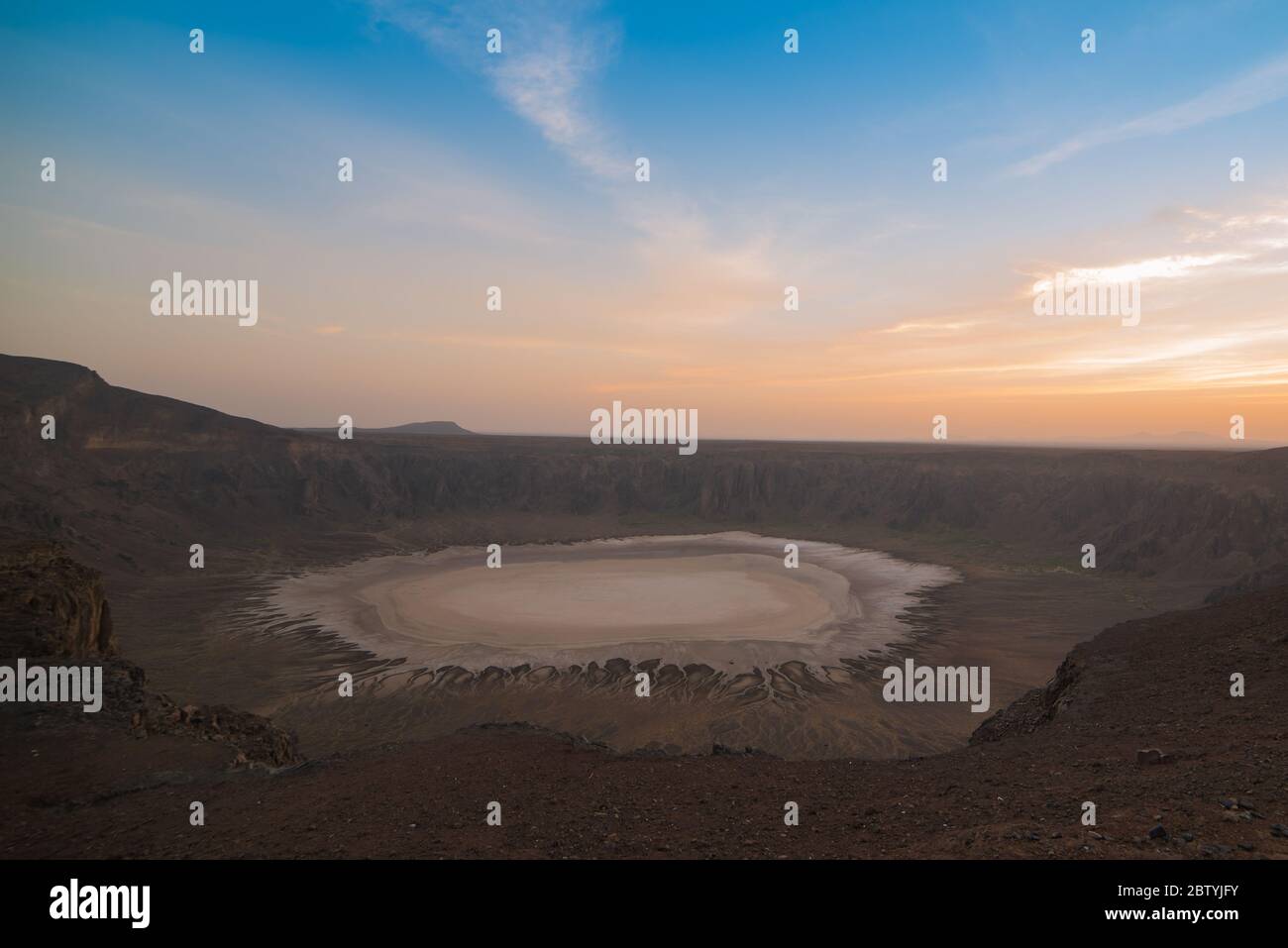Wahba crater hi-res stock photography and images - Alamy