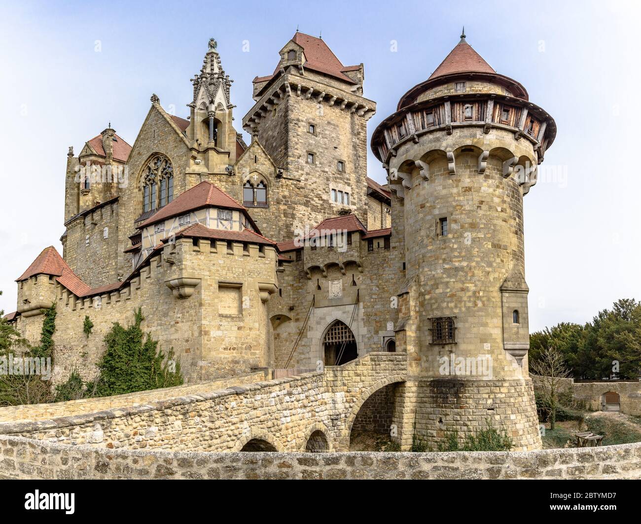 Kreuzenstein castle a hi-res stock photography and images - Alamy