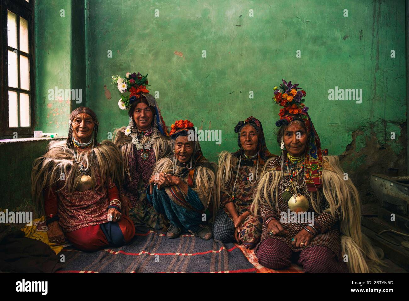Apatani Tribe High Resolution Stock Photography and Images - Alamy