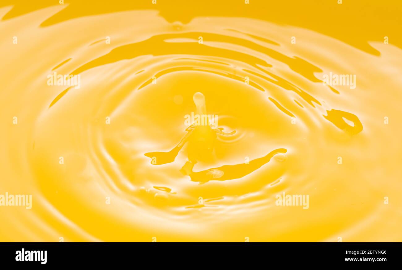 Orange juice flow hi-res stock photography and images - Alamy
