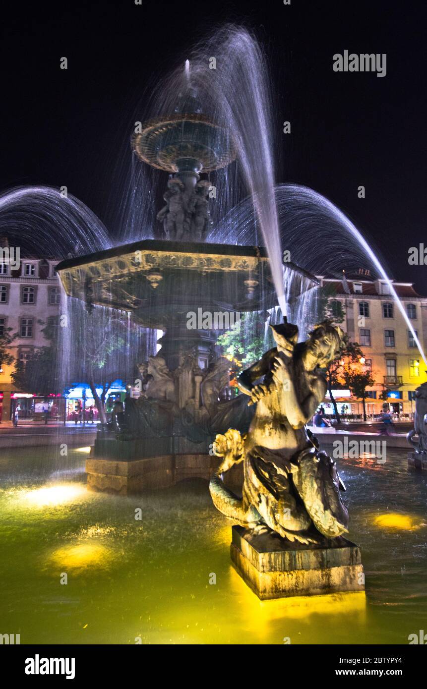 Castillo de belem hi-res stock photography and images - Alamy