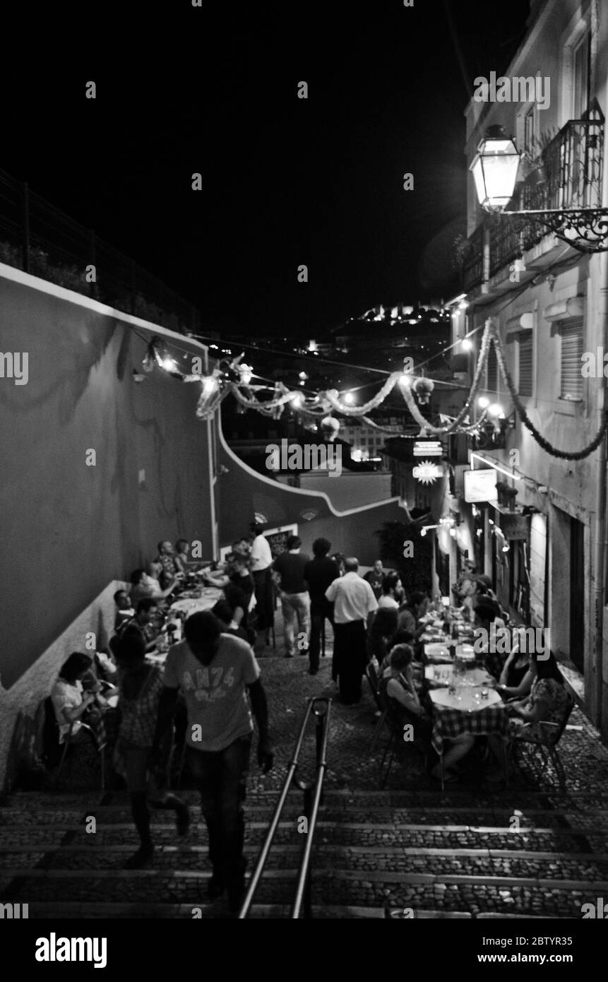 Castillo de belem hi-res stock photography and images - Alamy