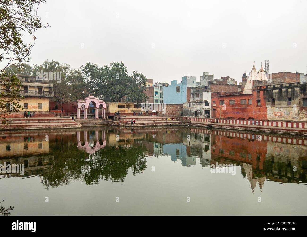 Hindu sacred water tank hi-res stock photography and images - Alamy