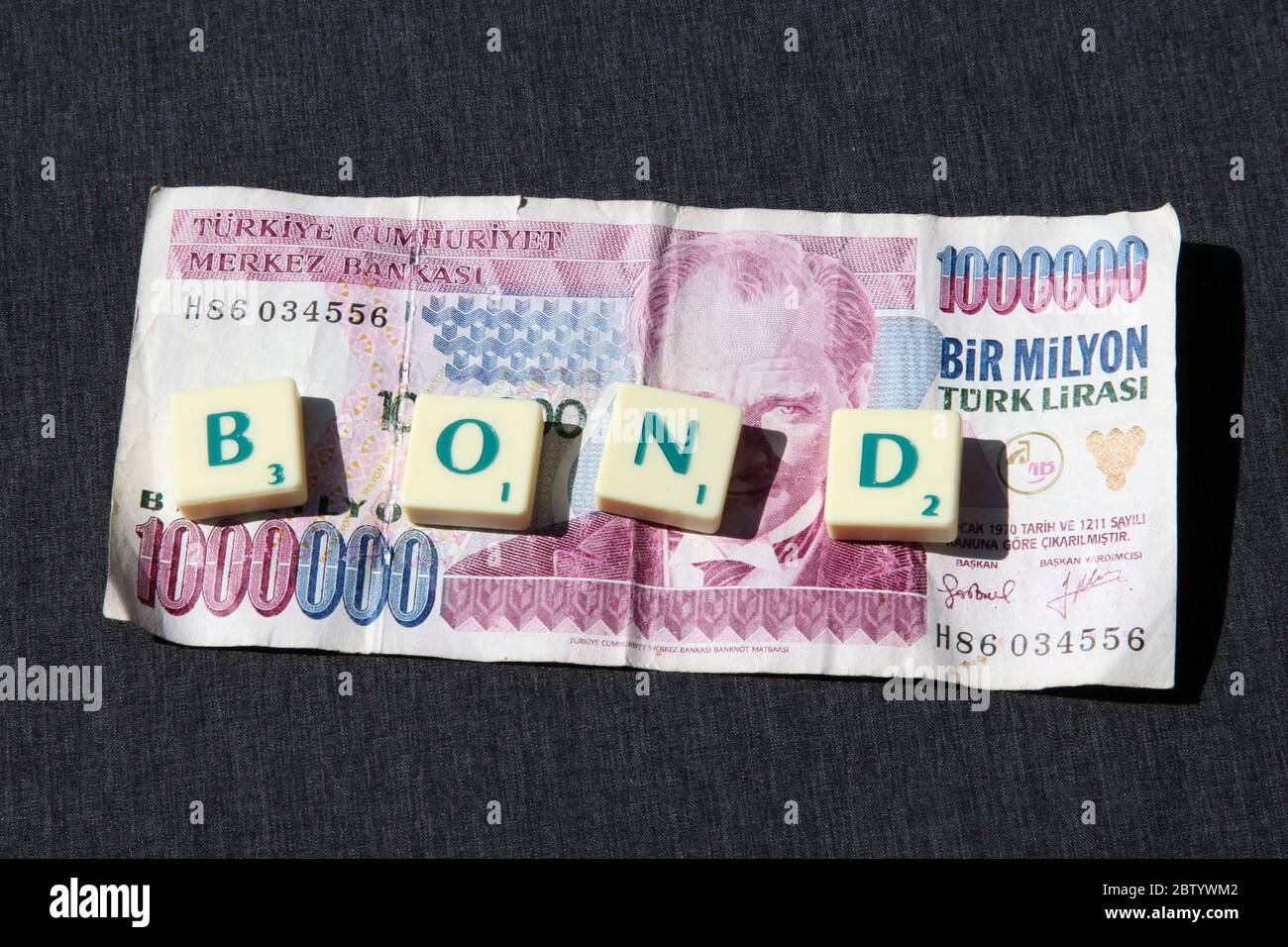 1000000 bank note hi-res stock photography and images - Alamy