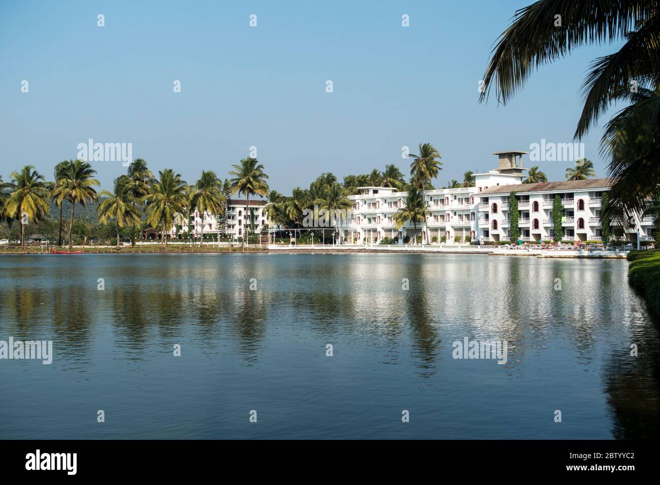 A walk through hotel Rio, along the Baga River to Mahindra Dorada Stock ...