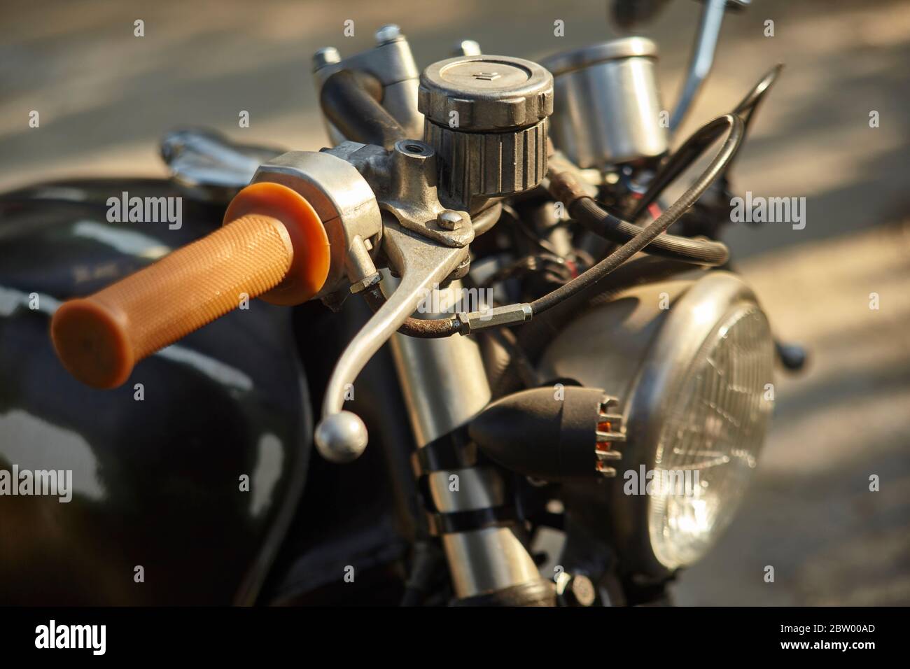 Motorcycle throttle vintage hi-res stock photography and images - Alamy